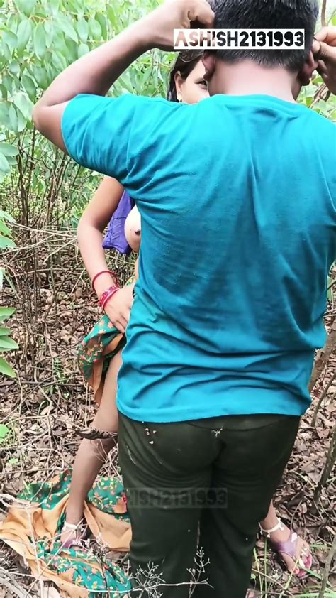 Indian Desi Village Bhabhi Jangal Me Mangal Big Boobs Blowjob Outdoor Viral Hardcore Video Clips