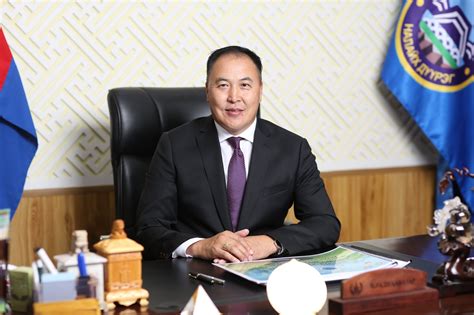 Раднаабазар Чойжинсамбуу УЛСЫН НИЙСЛЭЛИЙН ХҮНДЭТ ИРГЭД ТА БҮХЭНДЭЭ УЛААНБААТАР ХОТ ҮҮСЭН