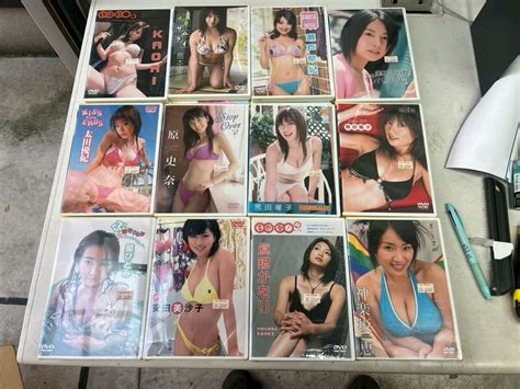 Yahooオークション S11e90 未開封 グラビア アイドル Dvd 30本セッ
