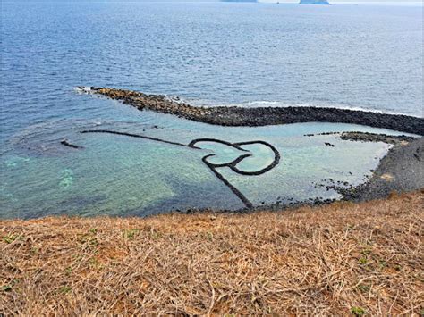 七美雙心石滬滬腳損壞 動員年輕人修復 生活 自由時報電子報