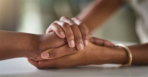 How To Help Someone Whos Experiencing Suicidal Thoughts Popsugar Fitness