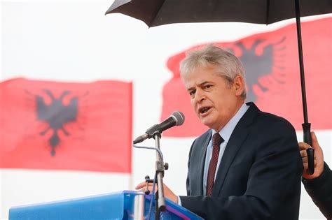 Ахмети Мицкоски гледал војна само на телевизија Сител Телевизија