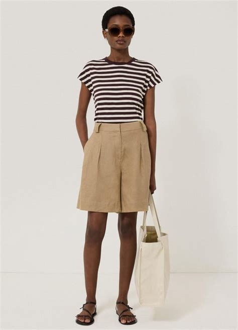 Bermuda Shorts Are In These Are The Best Ones For Women
