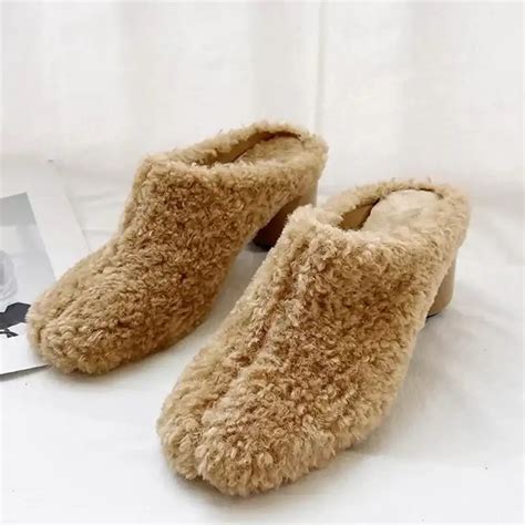 Chaussons Fourrés Mouton à Talon Pour Femme Chausson Fourré