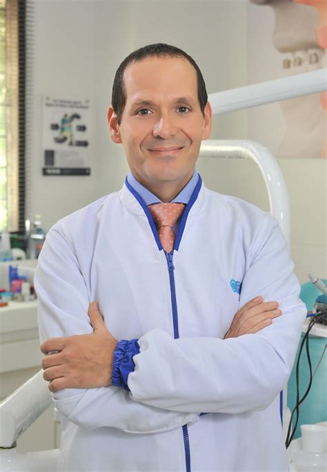Dr Carlos Fernández De Castro Cfc