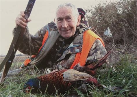 Таткото на Петя Буюклиева е най старият ловец