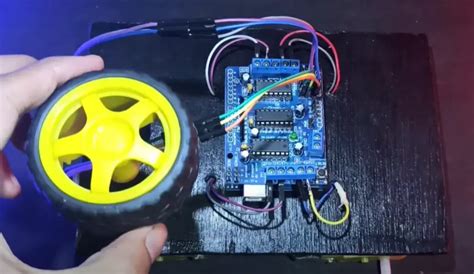 Hướng Dẫn Chế Tạo Robot Dò Line Arduino Tránh Vật Cản Hc Sr04 Arduino Kit