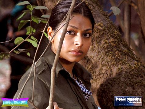 Pictures Of Ayesha Dharker