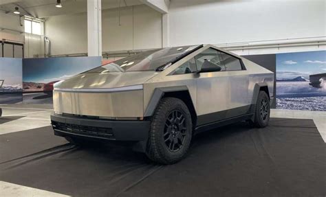 Tesla Cybertruck Versione Blindata Per Lo Stato Usa Fp News Auto