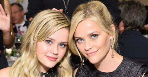 გენეტიკის ძალა ცნობილი მშობლები და შვილები რომლებიც ერთმანეთს გაჭრილი ვაშლივით ჰგვანან Marao