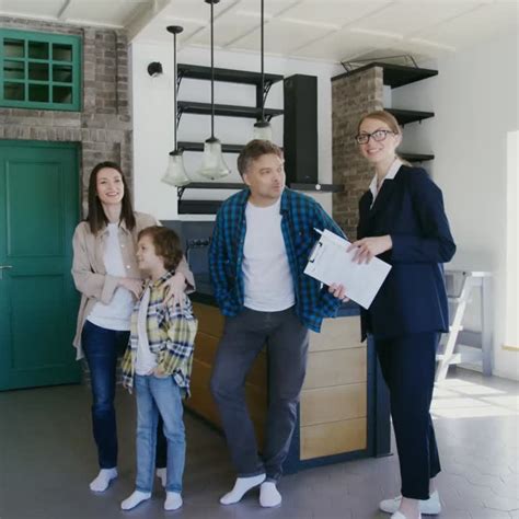 Jeffrey Billinger On Linkedin Realestatehumor Househunting Firsttimehomebuyer Realtorlife…