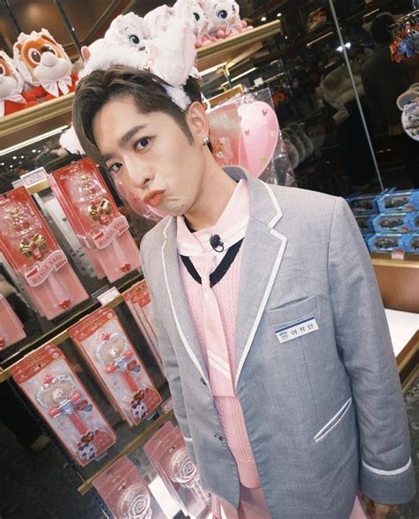 Edan着裙變「女」爵安 嘟嘴扮cute粉絲嗌頂唔順｜即時新聞｜繽fun星網｜oncc東網