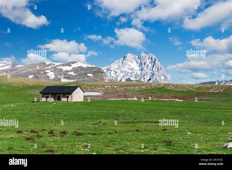 Isolated House Among Meadows On The Campo Imperatore Plateau Gran