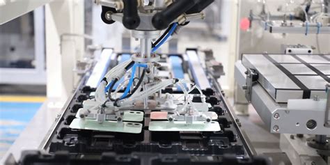 Robots In Electronics Manufacturing Industry Robotphoenix