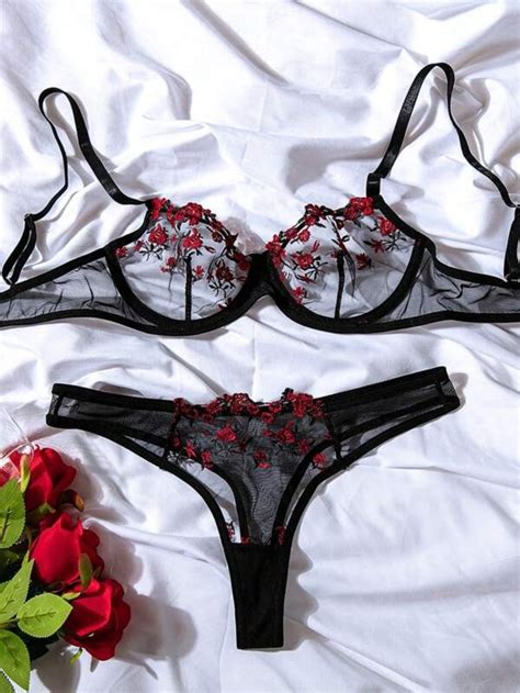 Embroidery Mesh Lingerie Set Socohoodie