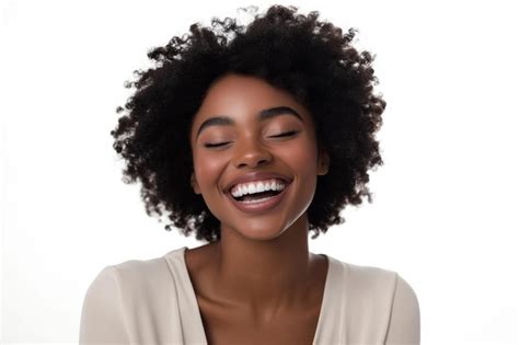 Premium Photo A Black Woman With Curly Hair Smiling