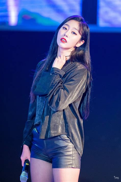 올블랙 러블리즈 서지수