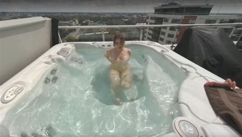 Teen Adreana Jilling In Jacuzzi With Suction Cup Dildo Orgasming Vibratin Her Clit On Water Jets