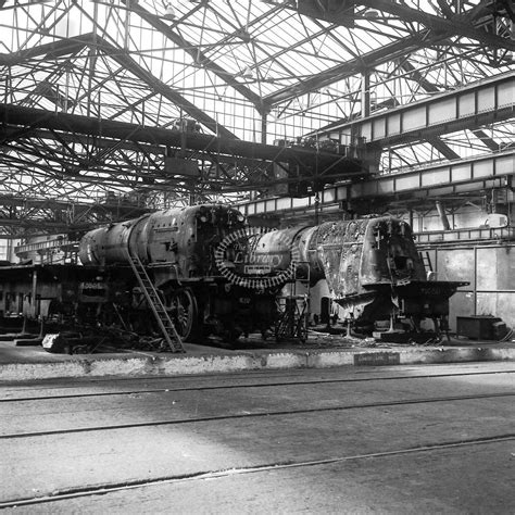 The Transport Library British Railways Steam Locomotive Class Br Standard Class 9f 2 10 0