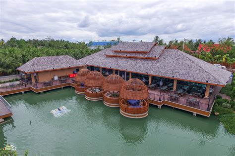 Readme Me คุ้มดำเนิน รีสอร์ท คุ้มค่าทุกการพักผ่อน