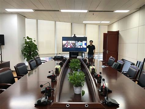视频会议设备一套多少钱？