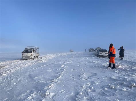 Ойрын өдрүүдэд ихэнх нутгаар цас орж цасан шуурга шуурна