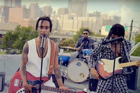 Rae Sremmurds Black Beatles Ends The Chainsmokers 12 Week Reign Atop The Chart Idolator
