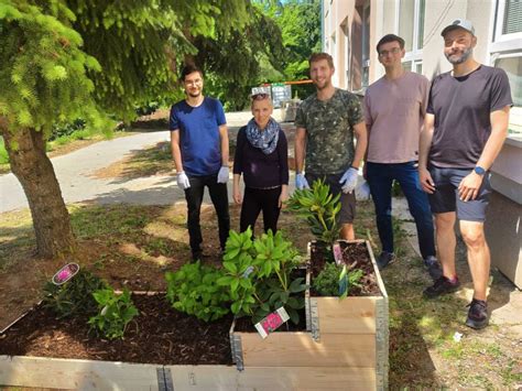 Community Infinitelambda Infinitelambdaslovakia Infinitelambdateam