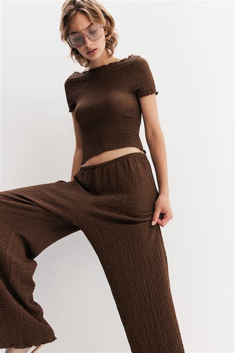 크링클 와이드 팬츠 다크 브라운 여성 Handm Kr 크링클 와이드 팬츠 다크 브라운 여성 Handm Kr