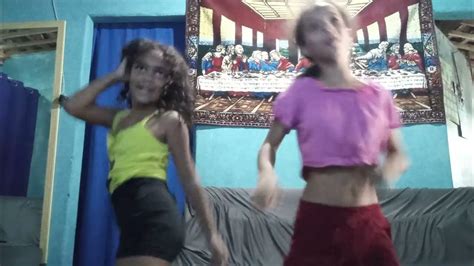 Eu Dançando Com A Minha Amiga 😘 Youtube