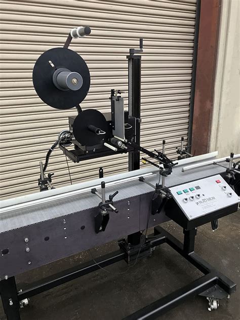 Auto Labe Pressure Sensitive Bottle Labeler Used Packaging