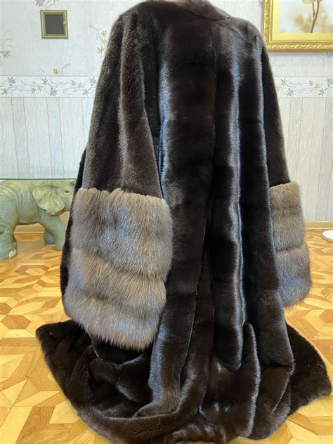 Норкова шуба Soft Gold норка Nafa Cоболь баргузин Великий розмір 54 900 грн Шуби кожухи