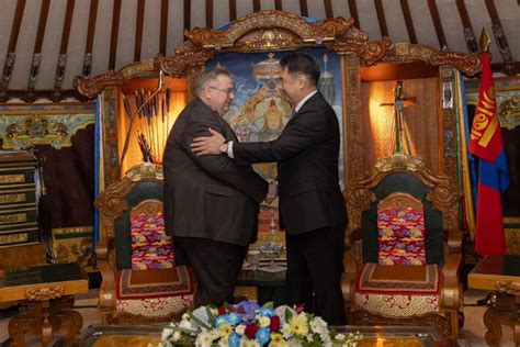 Монгол Улсын Ерөнхийлөгч У Хүрэлсүх ОХУ ын Засгийн газрын орлогч даргыг хүлээн авч уулзав