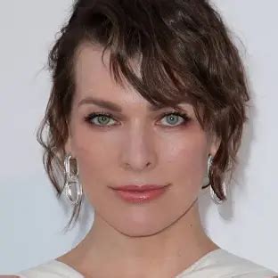 Milla Jovovich Age Career Net Worth And Relationships Mabumbe