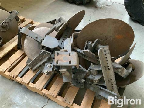 Dmi Anhydrous Toolbar Discs Agriculture Bigiron