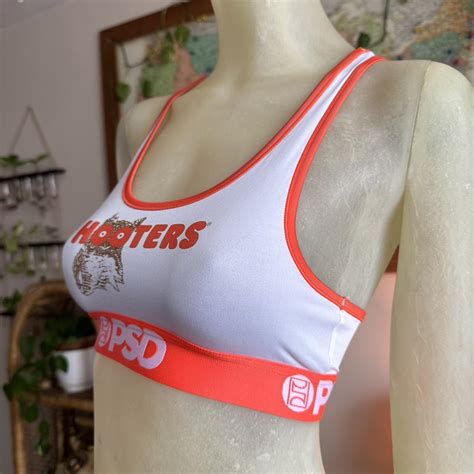 Hooters Psd Sports Bra 🦉 Super Stretchy And Soft Depop