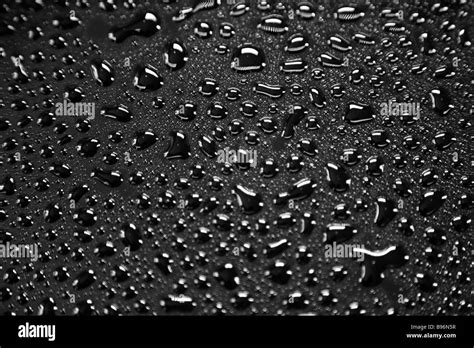 Blobs Of Rain Hi Res Stock Photography And Images Alamy