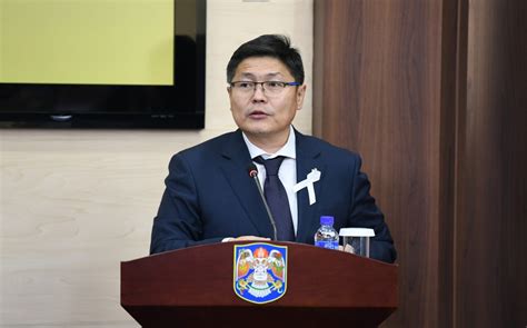 Нийслэлийн 2024 оны төсвийн төслийн эхний хэлэлцүүлгийг хийлээ