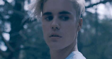 Justin Bieber Teases The Feeling With Halsey Watch Video Halsey Justin Bieber Music