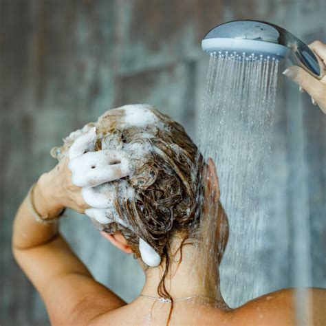 Die Haare Nicht Mehr Waschen Das Passiert Mit Der Kopfhaut And Den Haaren