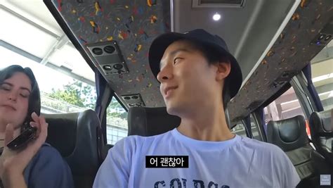 여행유튜버가 호주에서 버스탔는데 옆자리에 앉은 누님의 정체 ㄷㄷㄷㄷ 포텐 터짐 최신순 에펨코리아