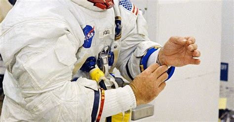 Edgar Mitchells Apollo 14 Rolex Gmt Master 1675 Auction The Manual