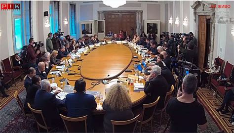 ИЗВЪНРЕДНО В ПИК Tv Депутатите приеха бюджета за 2024 г на първо