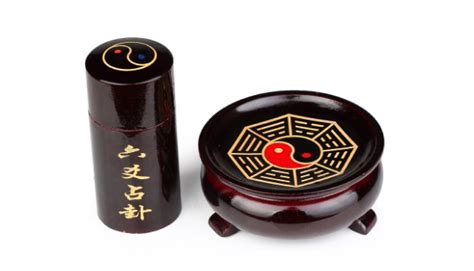 六爻中的主卦和变卦怎么看 用卦预测要怎么做 易师汇六爻网