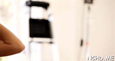 Python Enters Putz Of A Wonderful Minx Skylar Green Eporner