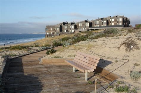 Del Monte Beach In Monterey Ca California Beaches