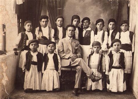 ΝΕΑ ΕΛΛΗΝΙΚΑ Α΄ ΓΥΜΝΑΣΙΟΥ 2ο ΓΥΜΝ ΜΕΣΟΛΟΓΓΙΟΥ ΠΑΛΙΟ ΣΧΟΛΕΙΟ