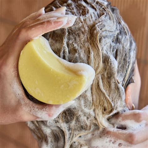 What Is Clarifying Shampoo Benefits Use And Hair Type Tips