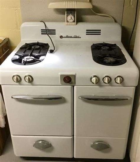 Vintage Magic Chef Gas Stove Sherwood Auctions