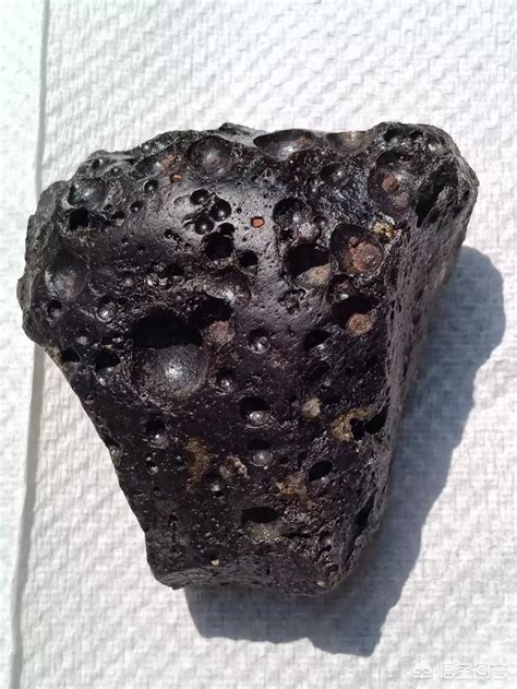 寻找陨石的设备工具 金属探测器识别陨石 怎样在大山里寻找陨石 第7页 大山谷图库